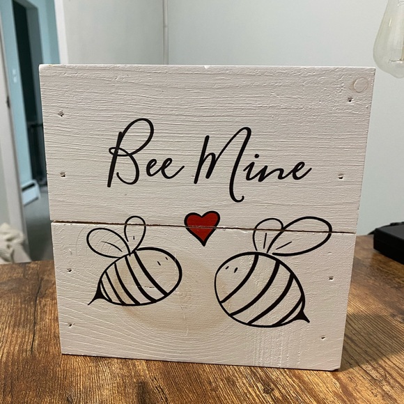 Wall Decor | Bumblebee Sign | Poshmark